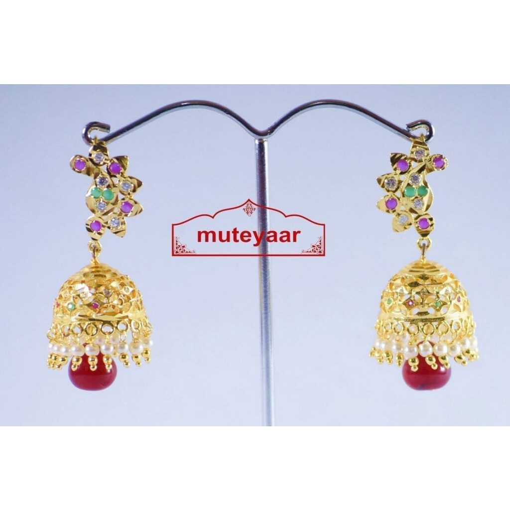 Jadau Gold Polished Traditional Punjabi Earrings set J0142 - muteyaar.com